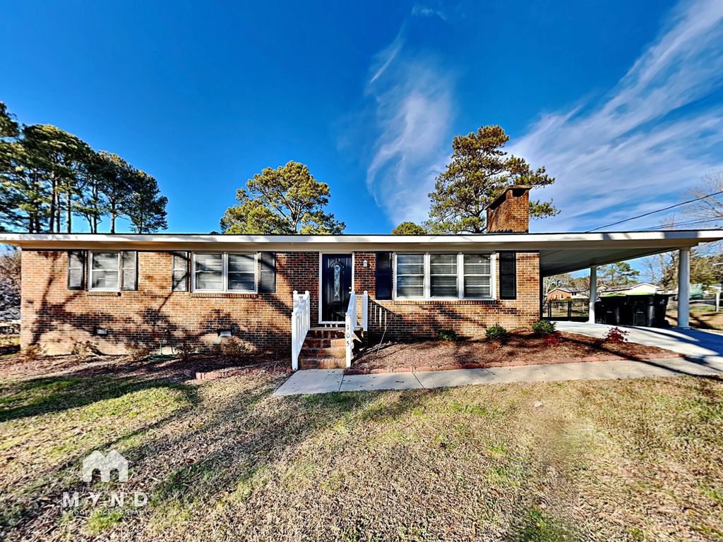105 E Merlin Dr, Knightdale, NC 27545 - See Est. Value, Schools & More