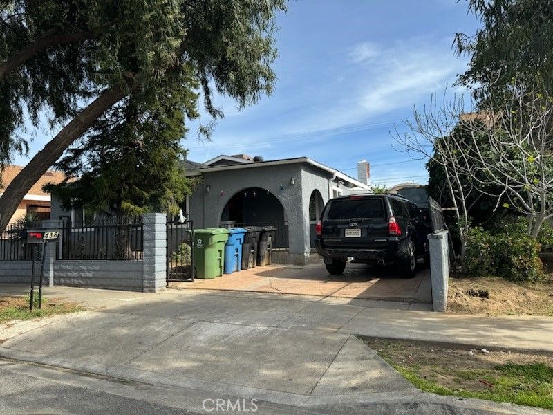 438-440 Harding Ave, San Fernando, CA 91340 | MLS# SR24051591 | Trulia