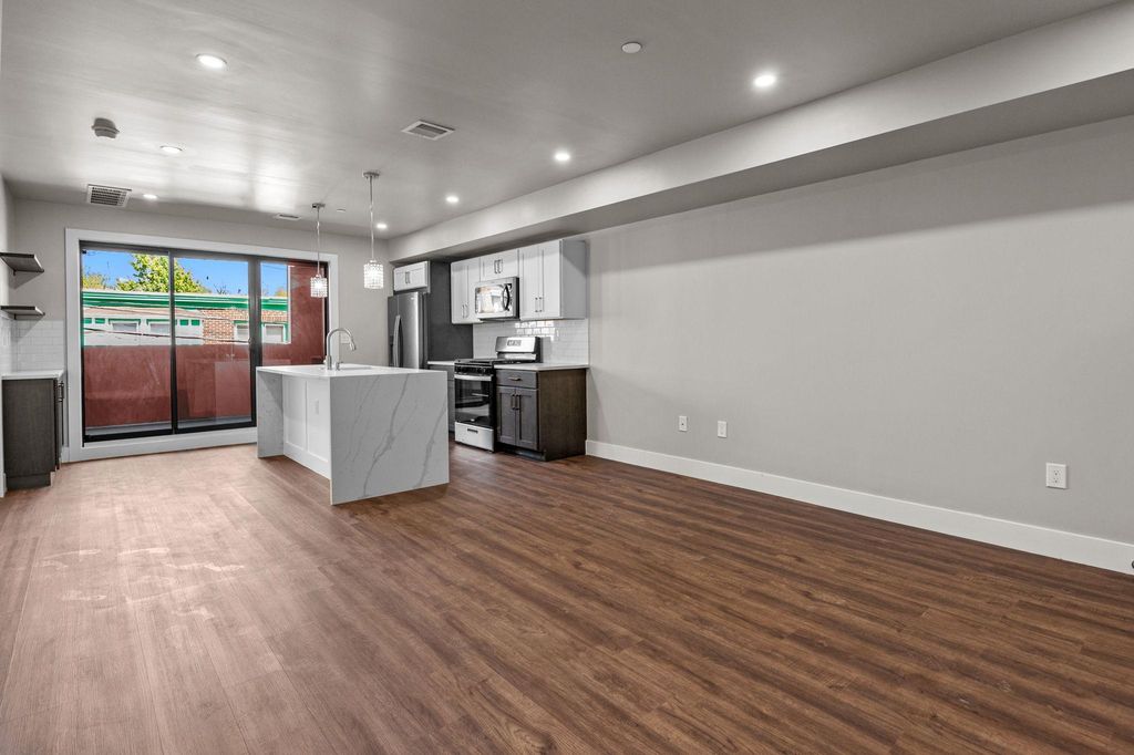 77 E Pastorius St #2, Philadelphia, PA 19144 - See Est. Value, Schools ...