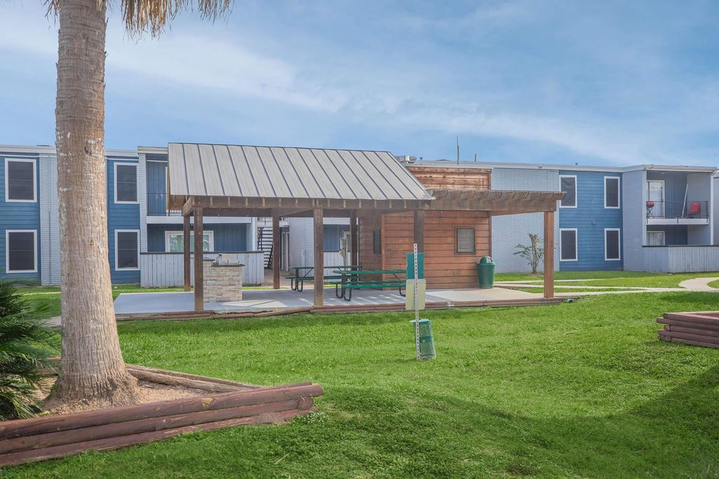 801 Allen Genoa Rd #e2c652fb0, Houston, TX 77017 - See Est. Value ...