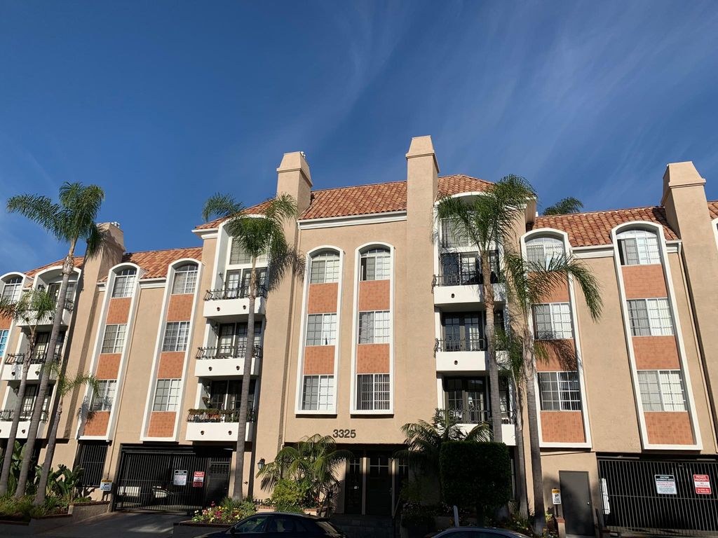 Castle Heights - Los Angeles, CA | Trulia