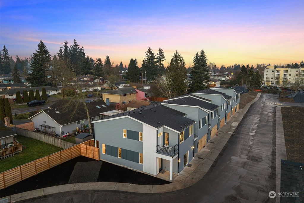 1510 E Hollow Dale Place, Everett, WA 98204 | MLS# 2327844 | Trulia