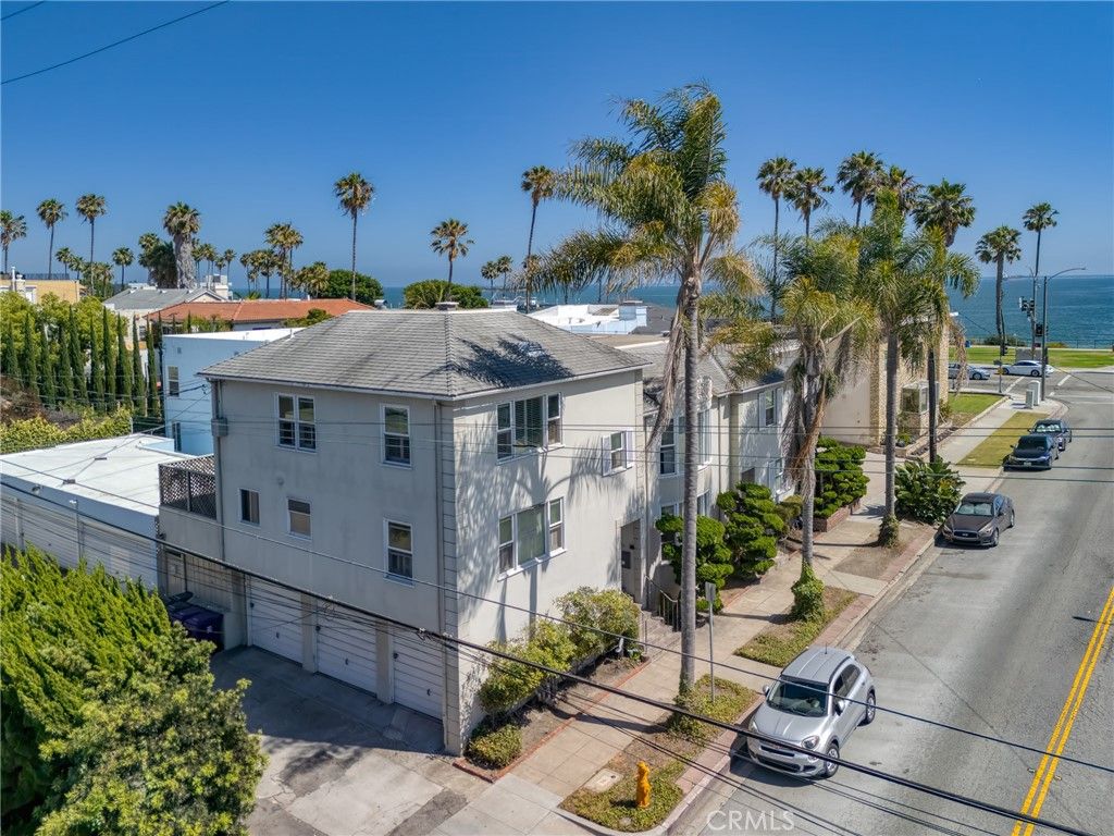 10 Redondo Ave, Long Beach, CA 90803 - See Est. Value, Schools & More