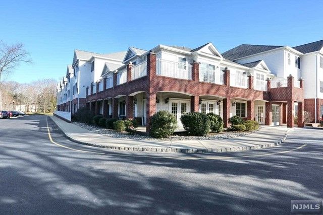 100 Ridgewood Rd #102, Township Of Washington, NJ 07676 - See Est ...