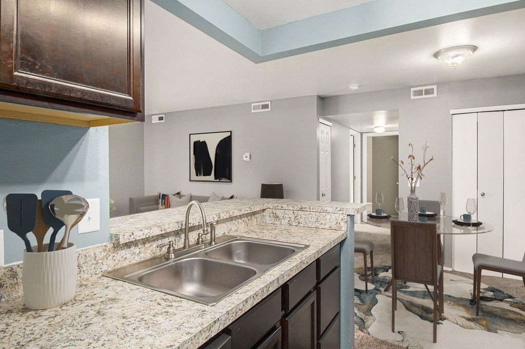 7500 Chapel Hill Dr #7328-104, Lansing, MI 48917 - See Est. Value ...