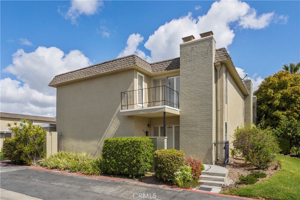1528 Mitchell Ave, Tustin, CA 92780 - See Est. Value, Schools & More
