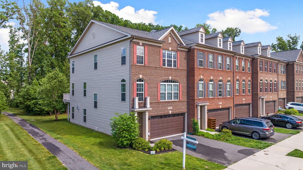 6661 Bartrams Forest Ln, Haymarket, VA 20169 - See Est. Value, Schools ...