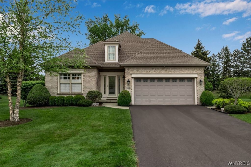 261 Lord Byron Ln, Williamsville, NY 14221 - See Est. Value, Schools & More