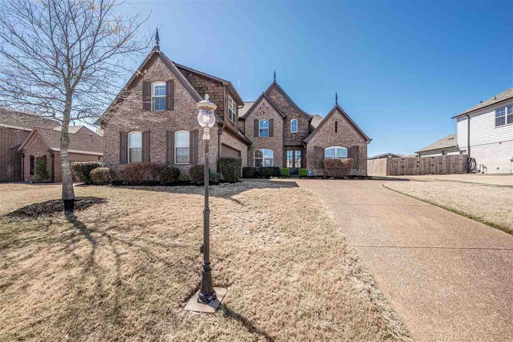 240 Cross Creek Dr #16, Oakland, TN 38060 - See Est. Value, Schools & More