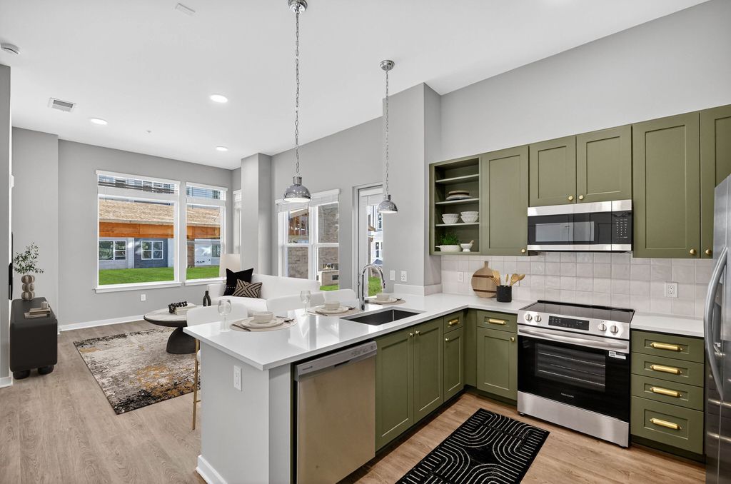 43300 Mossimo Sq #1-210, Chantilly, VA 20152 - See Est. Value, Schools ...