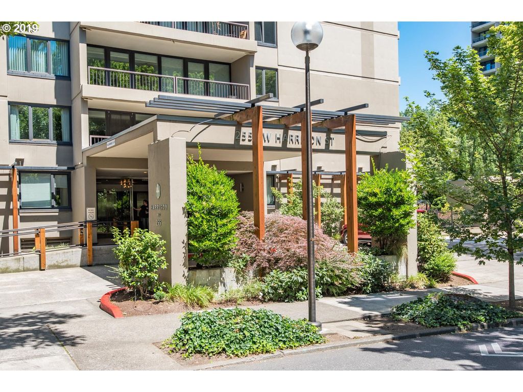 255 SW Harrison St #2C, Portland, OR 97201 - See Est. Value, Schools & More