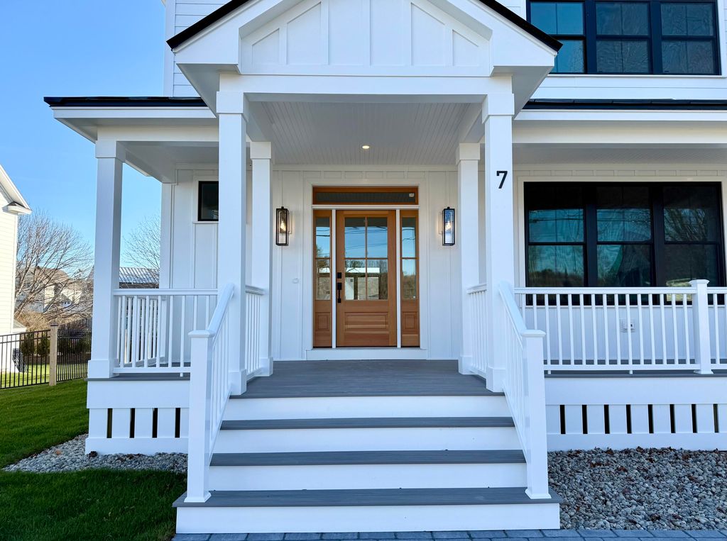 7 Christensen Lane, Kennebunk, ME 04043 | MLS# 1644065 | Trulia