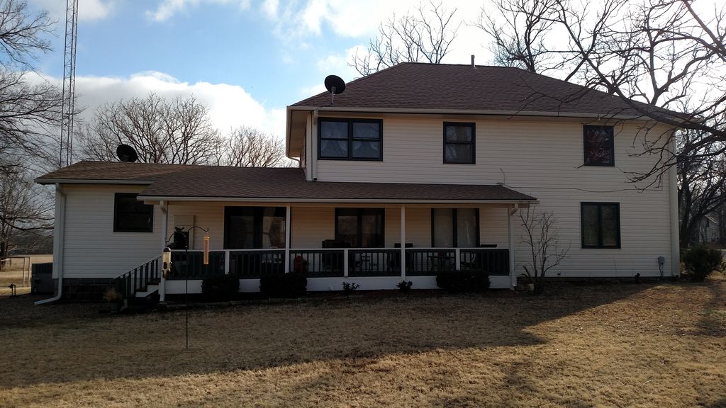 209 4th St NW, Mitchellville, IA 50169 - See Est. Value, Schools & More