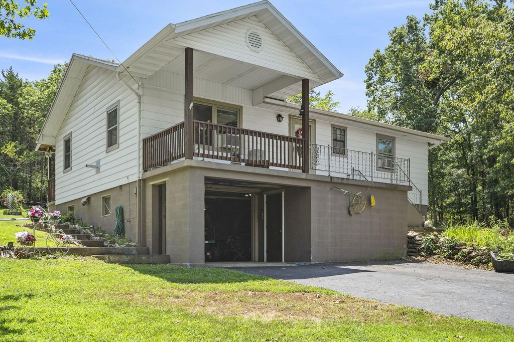 100 Crooked Tree Road, Galena, MO 65656 - See Est. Value, Schools & More