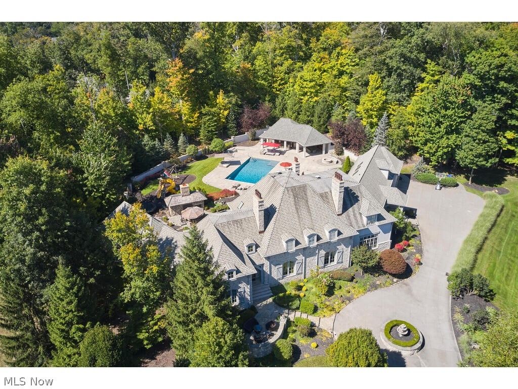 2201 Charles Ln, Akron, OH 44333 Single-Family Home for Sale | MLS# 5048828