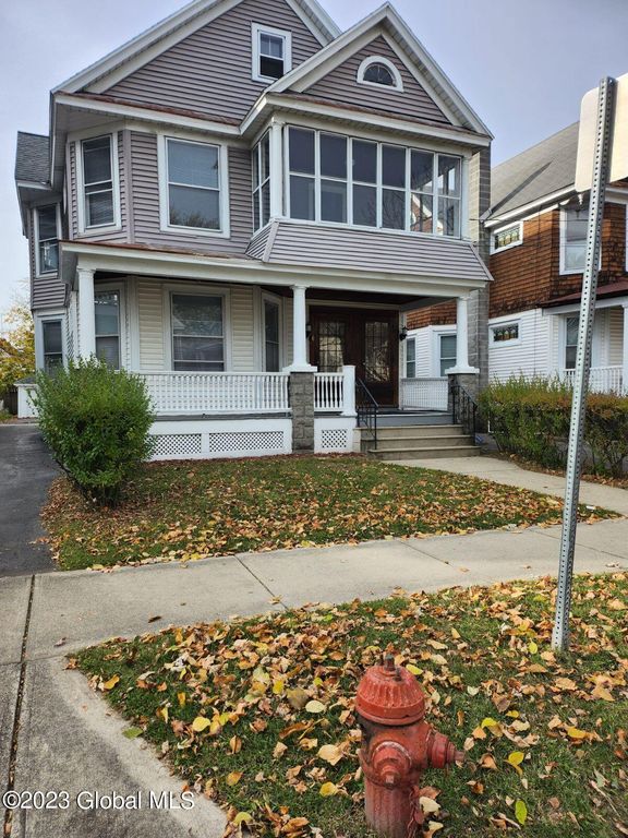 1025 Baker Avenue, Schenectady, NY 12309 - See Est. Value, Schools & More
