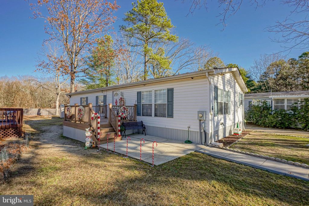 26 Hazeltop Dr, Sicklerville, NJ 08081 - See Est. Value, Schools & More