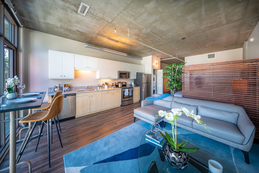 707 10th Ave #5998657, San Diego, CA 92101 - See Est. Value, Schools & More