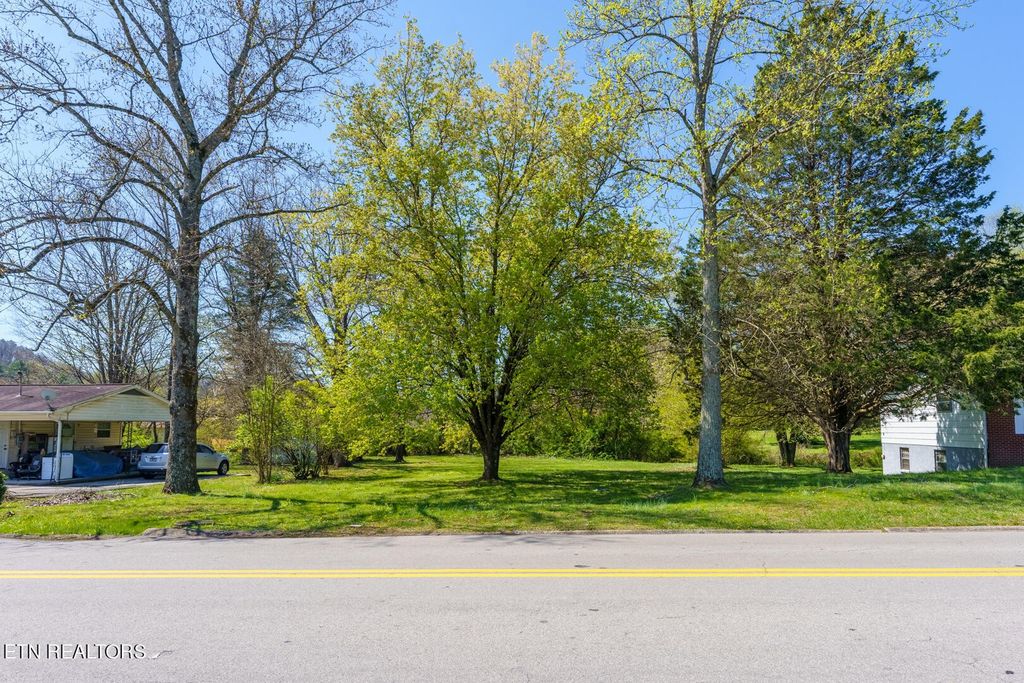 159 Louisiana Ave #22, Oak Ridge, TN 37830 - See Est. Value, Schools & More