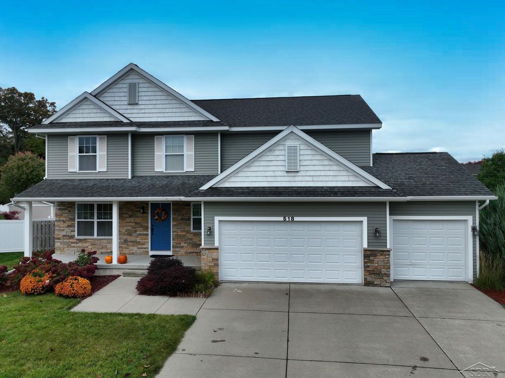 518 Broadhead Dr, Midland, MI 48642 - See Est. Value, Schools & More