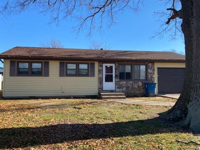 110 W Clarman Dr, Chaffee, MO 63740 - See Est. Value, Schools & More