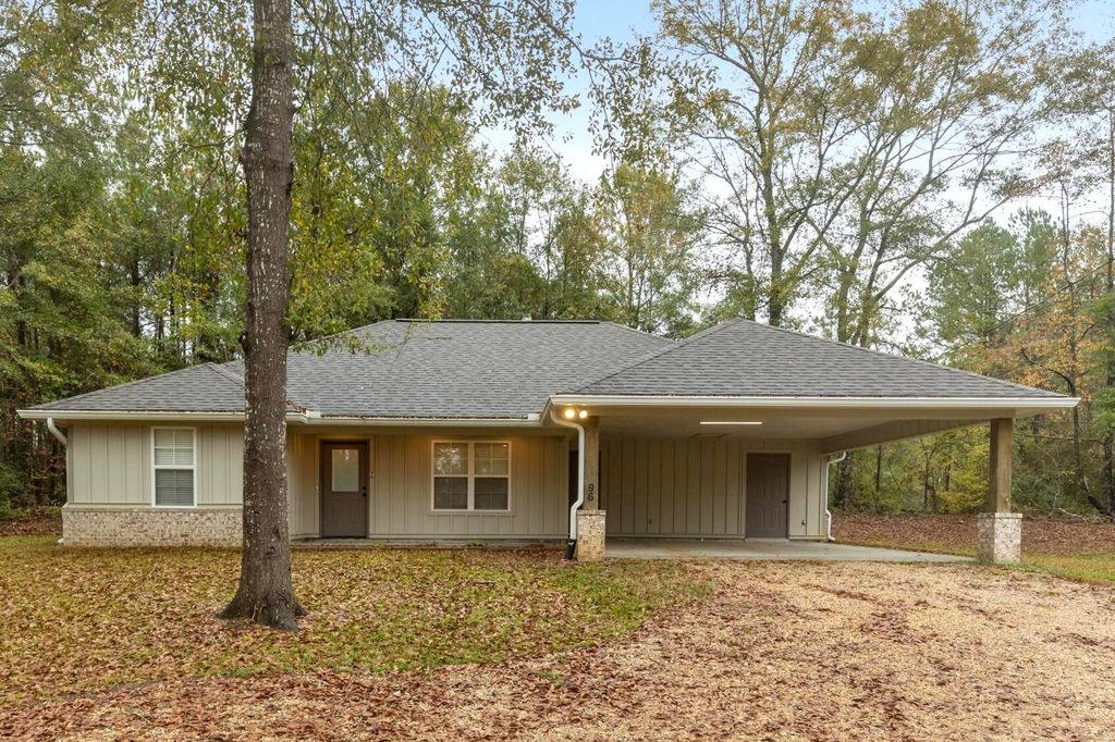 96 Trailwood Cir, Petal, MS 39465 - See Est. Value, Schools & More