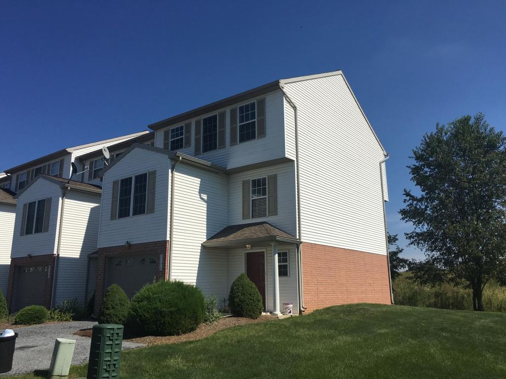 2126 Autumn Ct, Lebanon, PA 17042 - See Est. Value, Schools & More