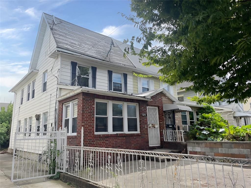 651 E 53rd St, Brooklyn, NY 11203 | Trulia