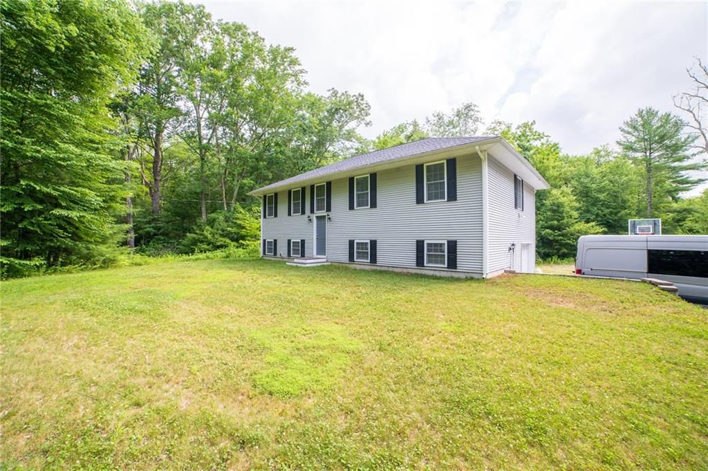 368 Escoheag Hill Rd, Exeter, RI 02822 - See Est. Value, Schools & More