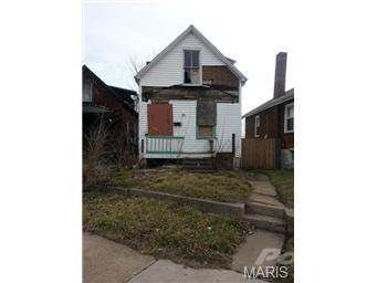 8554 N Broadway, Saint Louis, MO 63147 - See Est. Value, Schools & More