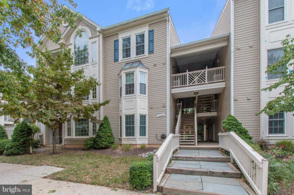 12201 Fairfield House Dr #607A, Fairfax, VA 22033 - See Est. Value ...