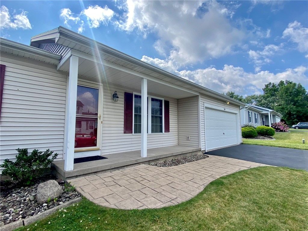 54 Juliet Cres #PVT, Rochester, NY 14612 - See Est. Value, Schools & More
