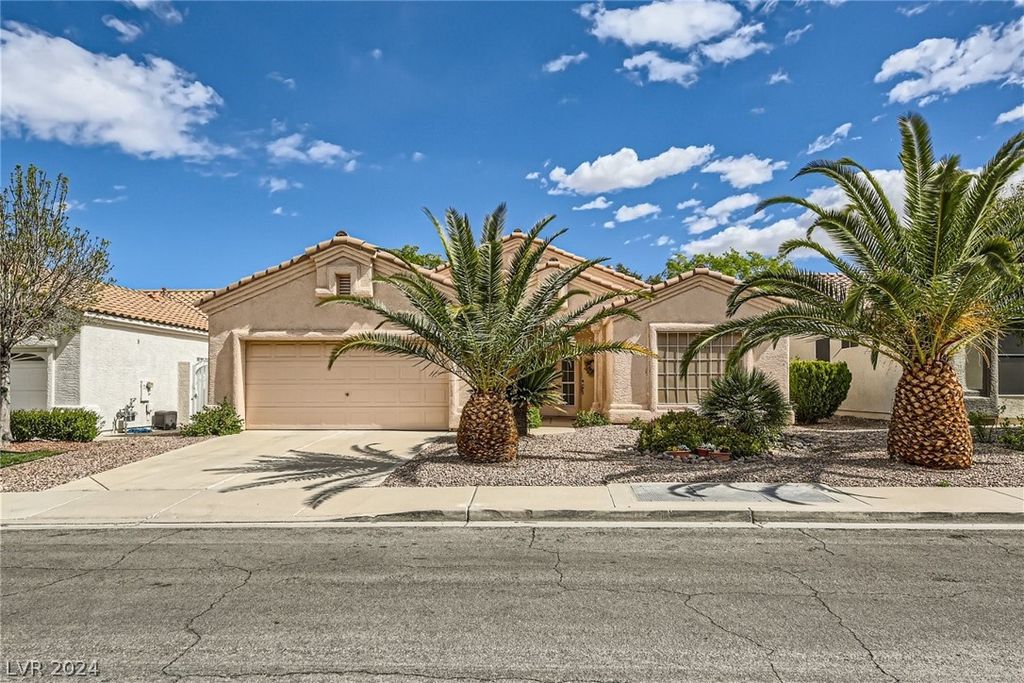 304 Lingering Ln, Henderson, NV 89012 | Trulia