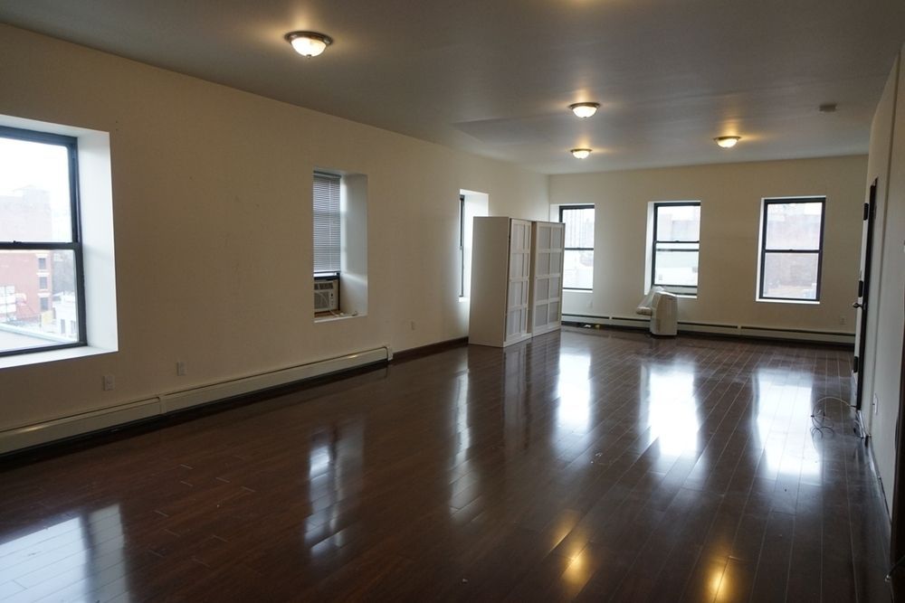 2995 3rd Ave #3, Bronx, NY 10455 - See Est. Value, Schools & More