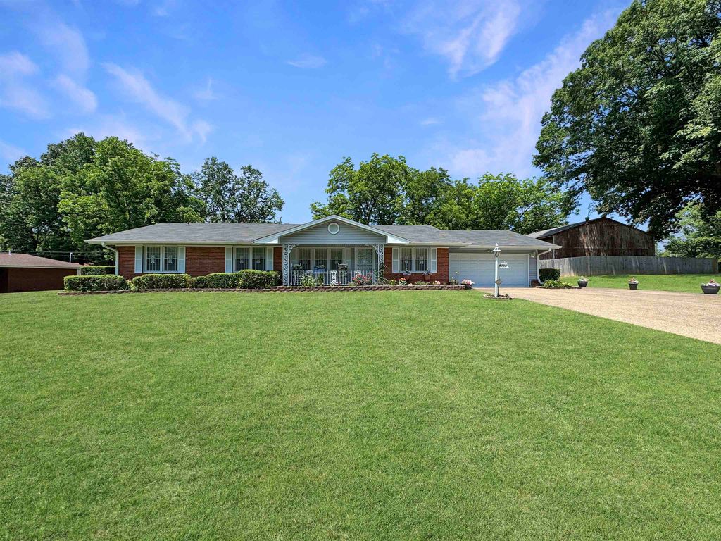 4205 Paula Dr, Memphis, TN 38116 - See Est. Value, Schools & More