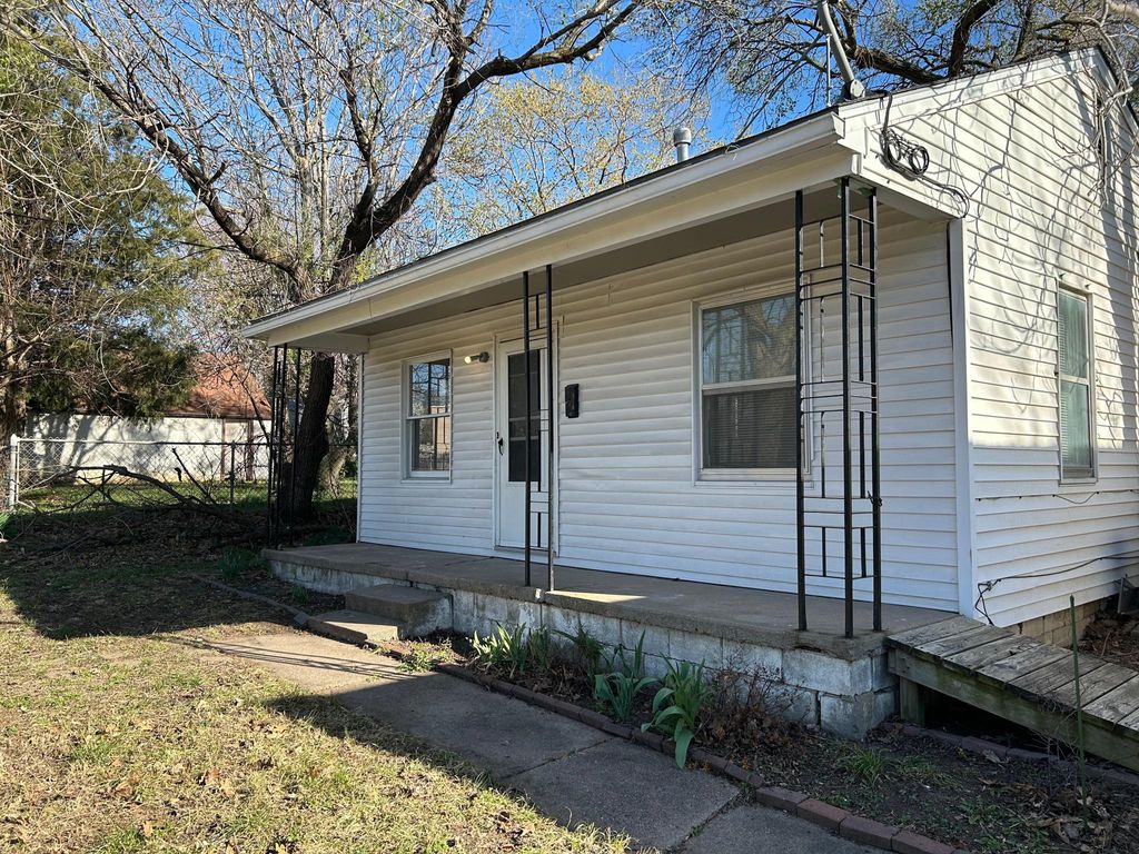 3309 E Orme St, Wichita, KS 67218 - See Est. Value, Schools & More