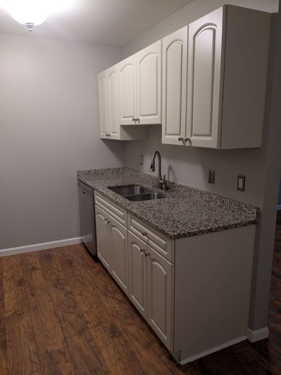 170 Trealout Dr #A-16, Fenton, MI 48430 | Trulia