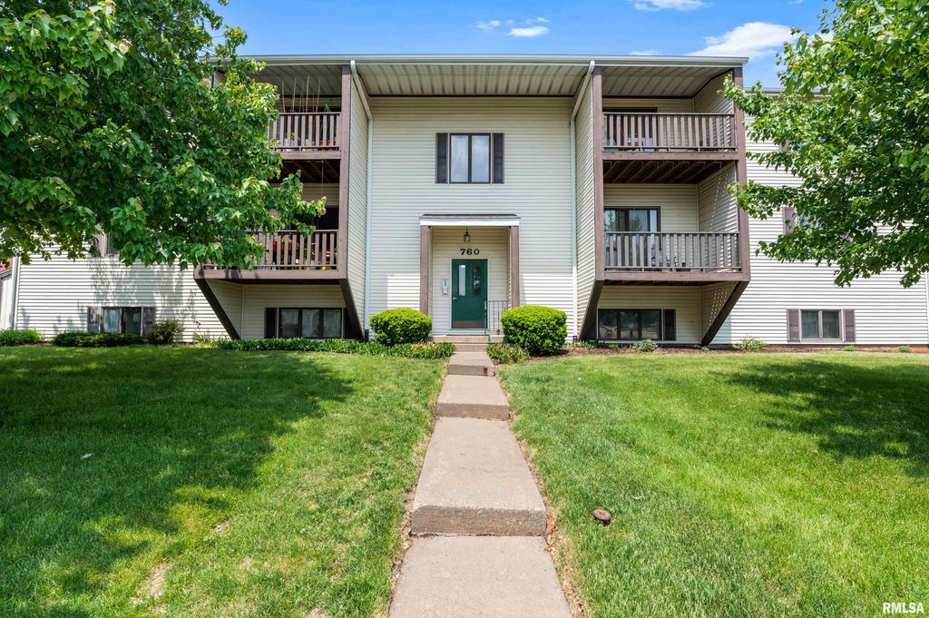 760 E Iowa St #2D, Eldridge, IA 52748 | Trulia
