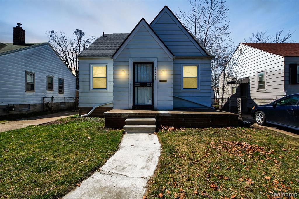 20097 Strasburg St, Detroit, MI 48205 - See Est. Value, Schools & More