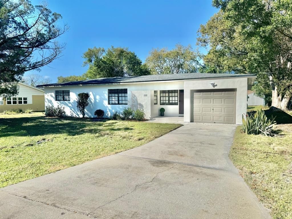 38 Morning Glory Dr, Debary, FL 32713 - See Est. Value, Schools & More