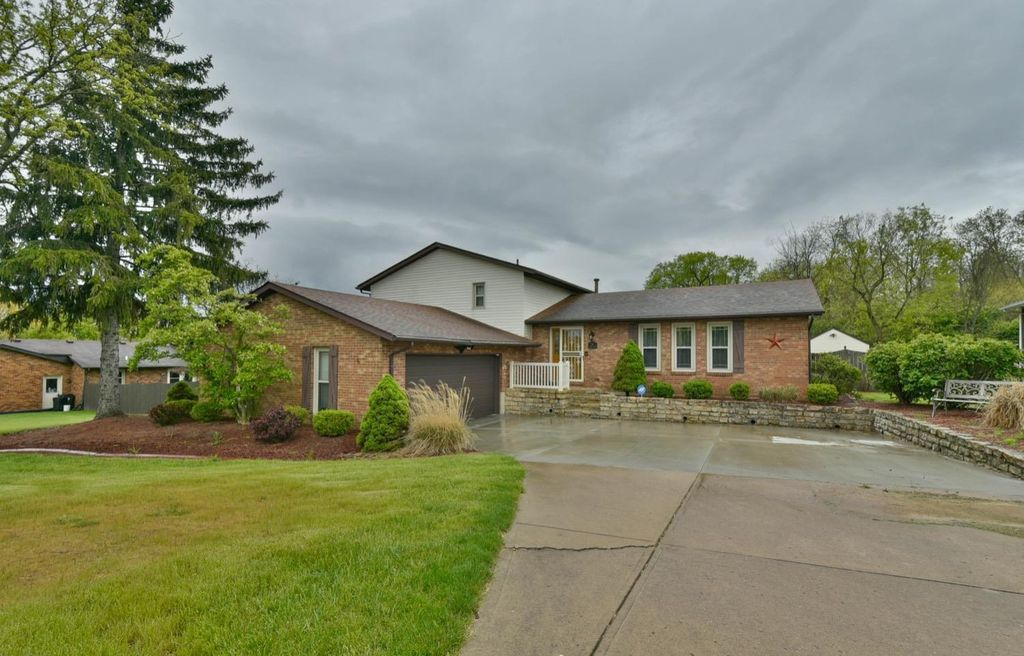 39 Justin Pl, Hamilton, OH 45013 - See Est. Value, Schools & More