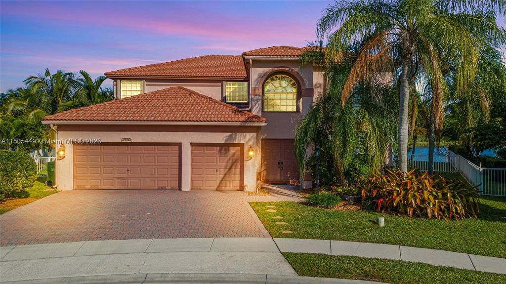 1451 NW 132nd Ave, Pembroke Pines, FL 33028 - See Est. Value, Schools ...