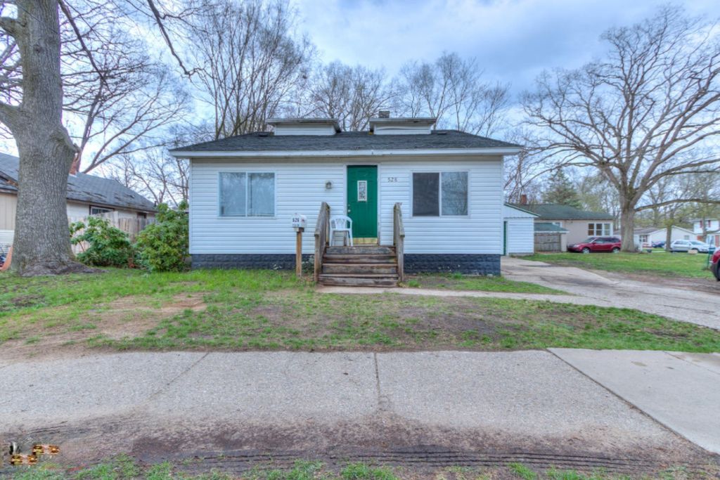 528 Creston St, Muskegon, MI 49442 | Trulia