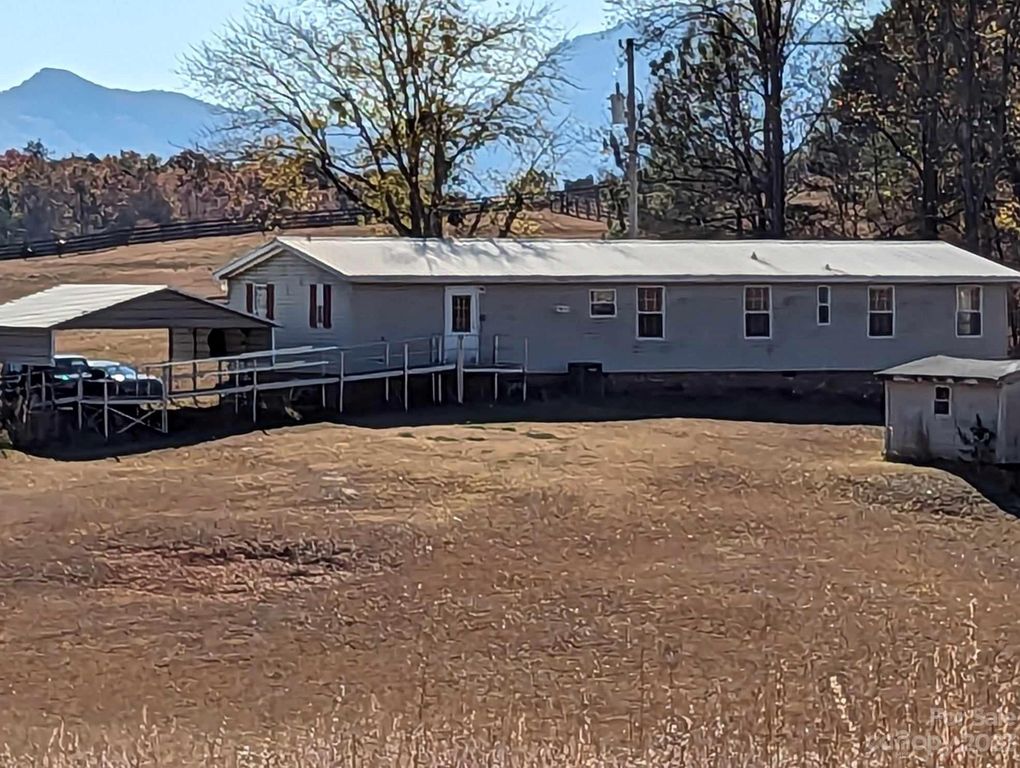 35 Aden Green Rd, Mill Spring, NC 28756 - See Est. Value, Schools & More