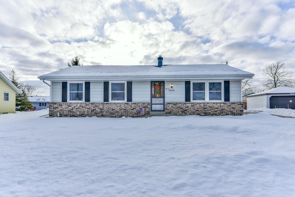 N171W20605 Ridge Rd, Jackson, WI 53037 | Trulia