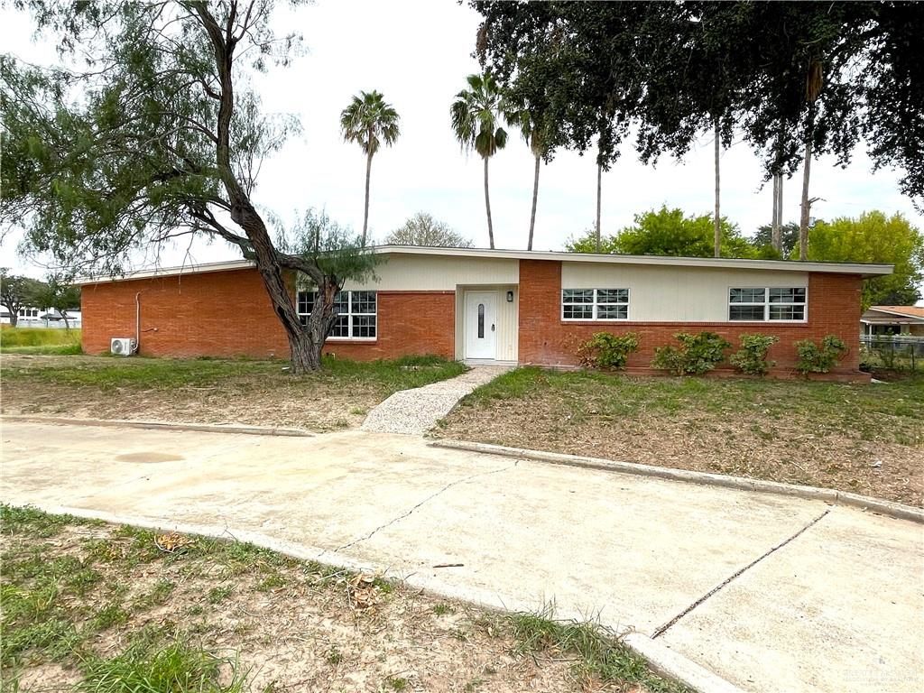 1712 Fern Ave, McAllen, TX 78501 - See Est. Value, Schools & More