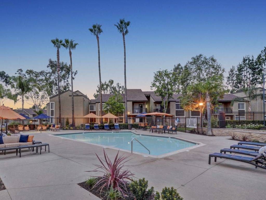 2450 Hilton Head Pl #2217, El Cajon, CA 92019 - See Est. Value, Schools ...