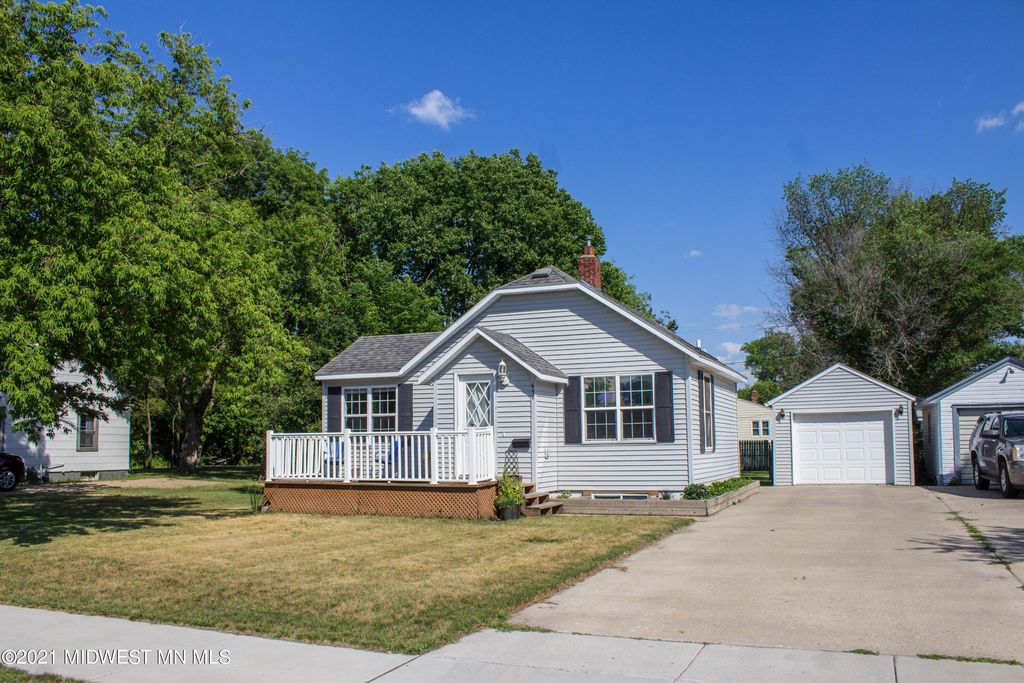 657 2nd Ave SW, Perham, MN 56573 | Trulia