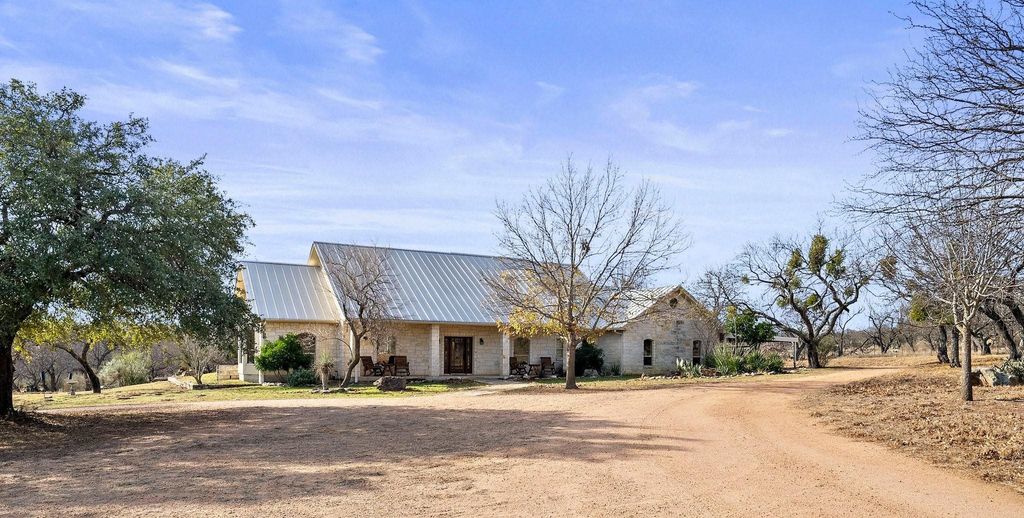 8095 RR 2618 Road, Mason, TX 76856 | MLS# 171559 | Trulia