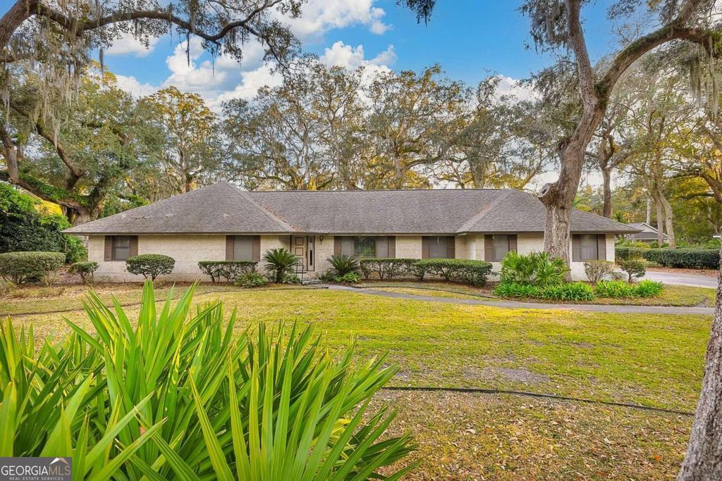 217 Five Pounds Rd, Saint Simons Island, GA 31522 - See Est. Value ...